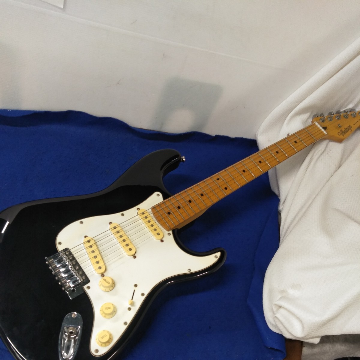 Yahoo!オークション - g_t K728 ヴィンテージ エレキギター 試奏済です...