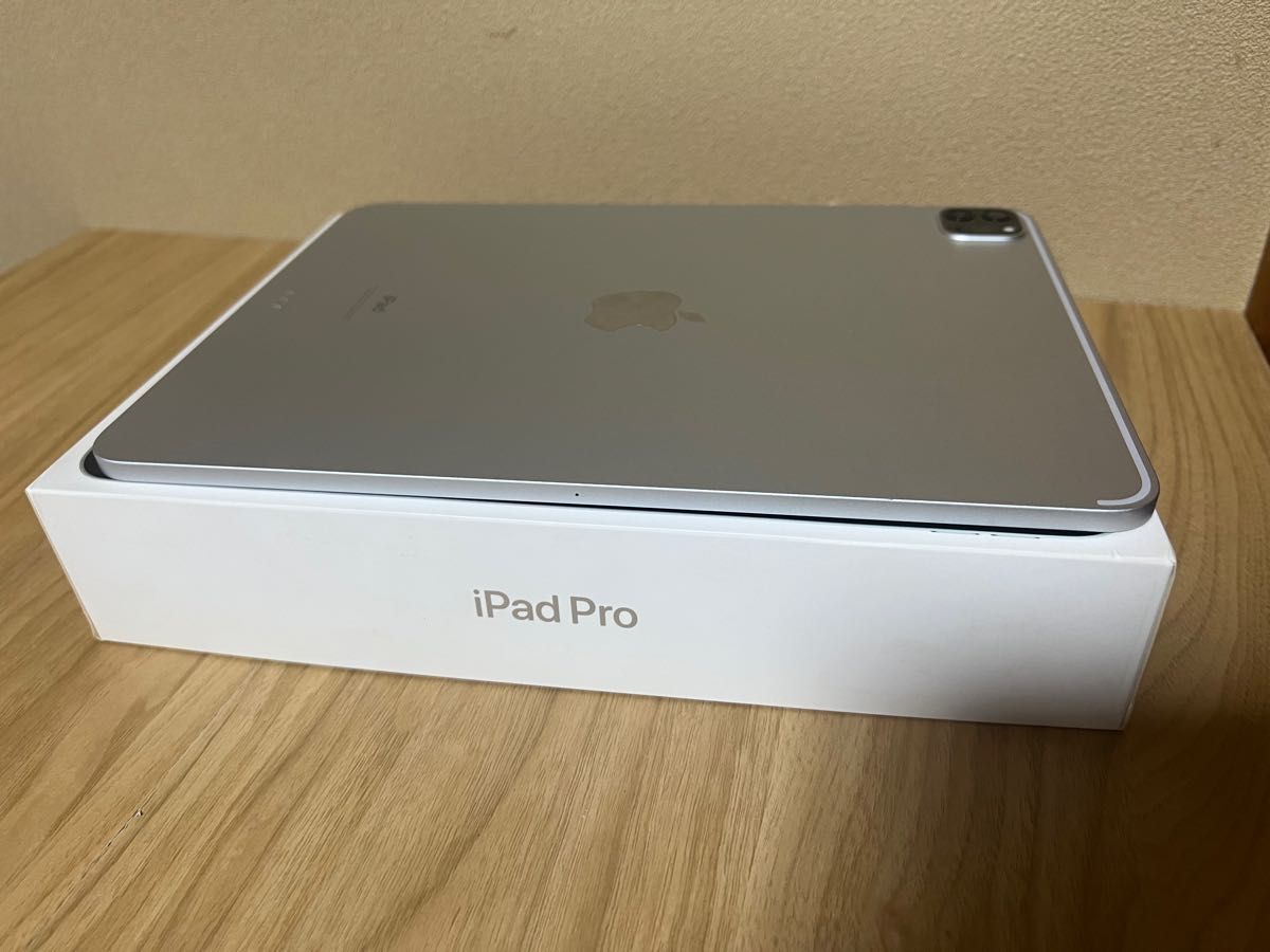 美品】iPad Pro 11インチ 第3世代 Wi-Fi 256GB シルバー A2377 美品】iPad Pro 11インチ 第3世代 Wi-Fi 256GB シルバー A2377