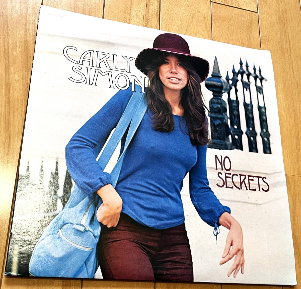 Yahoo!オークション - LP Carly Simon / No Secrets