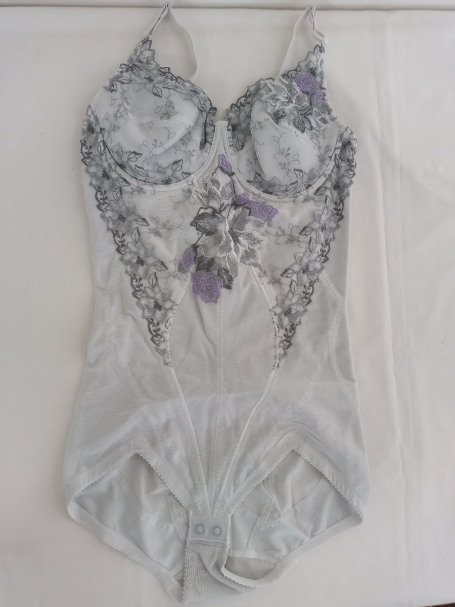 Yahoo!オークション - 937 ダイアナ 補正下着 ボディスーツ B85LL 未使...