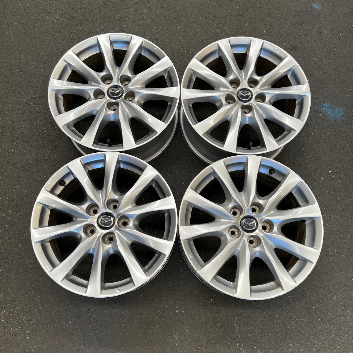 純正ホイール4本セット アテンザワゴン GJ2FW 9965 07 7570 シルバー 17×7 1/2J +50 114.3 5穴(純正品)｜売買されたオークション情報、yahooの商品情報 ...