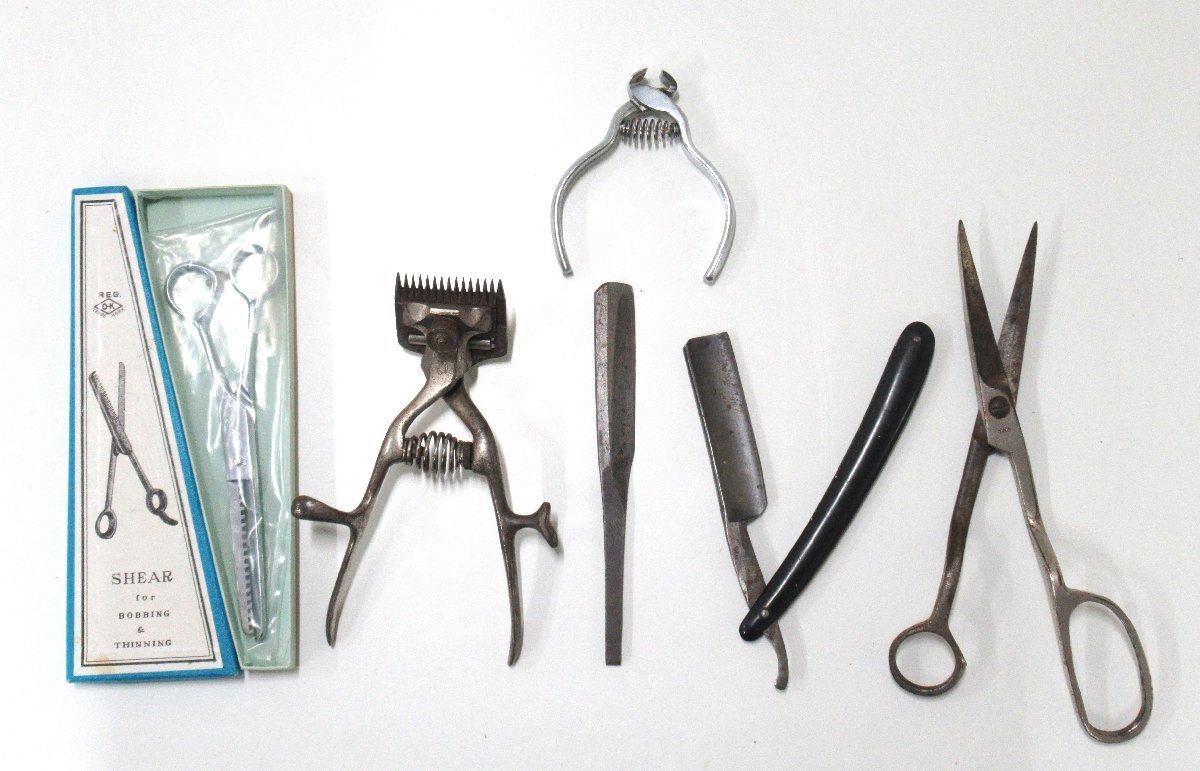 Yahoo!オークション - A823 昭和レトロ 手動 バリカン はさみ 剃刀 カ...