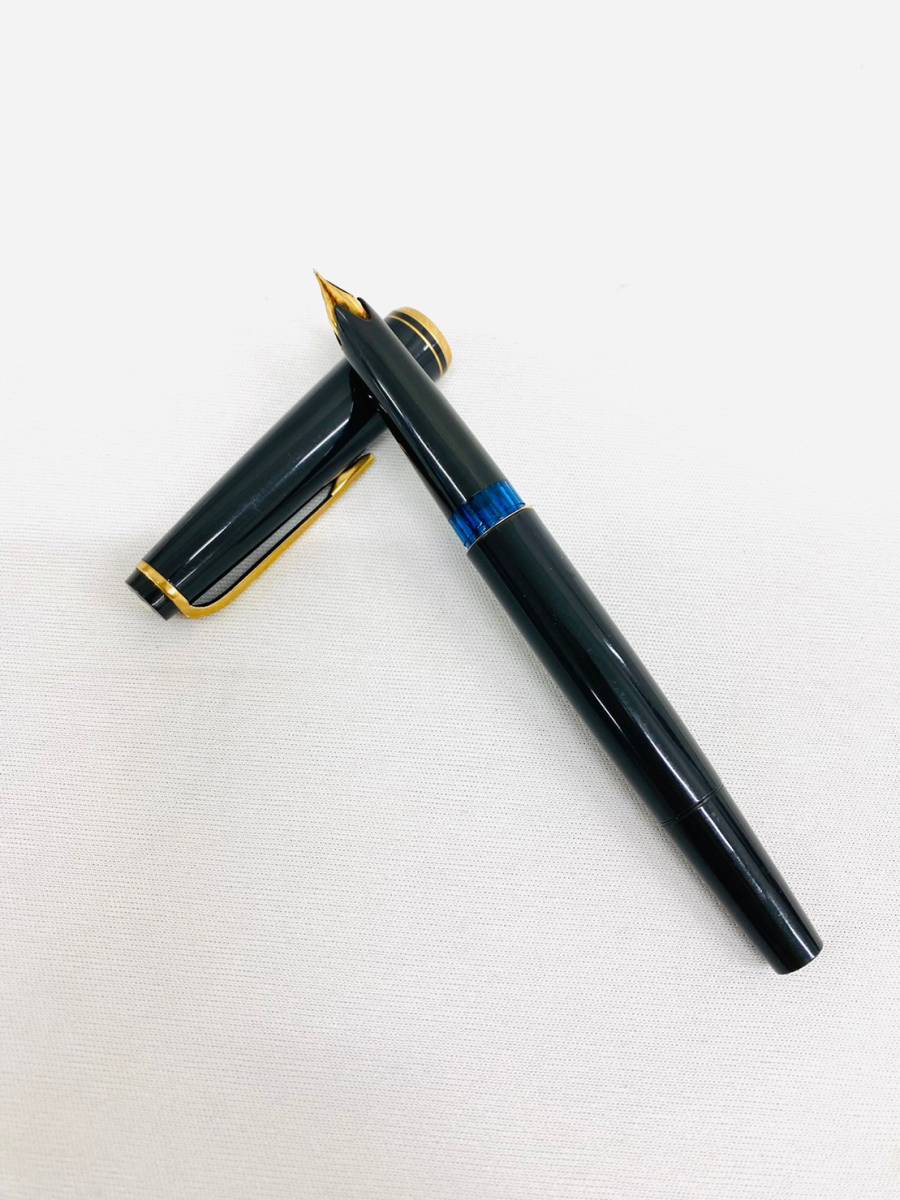 H423 1.5 MONTBLANC モンブラン No 22 グレー×ゴールド 万年筆 筆記用具 文具(モンブラン)｜売買されたオークション情報、yahooの商品情報をアーカイブ公開 ...