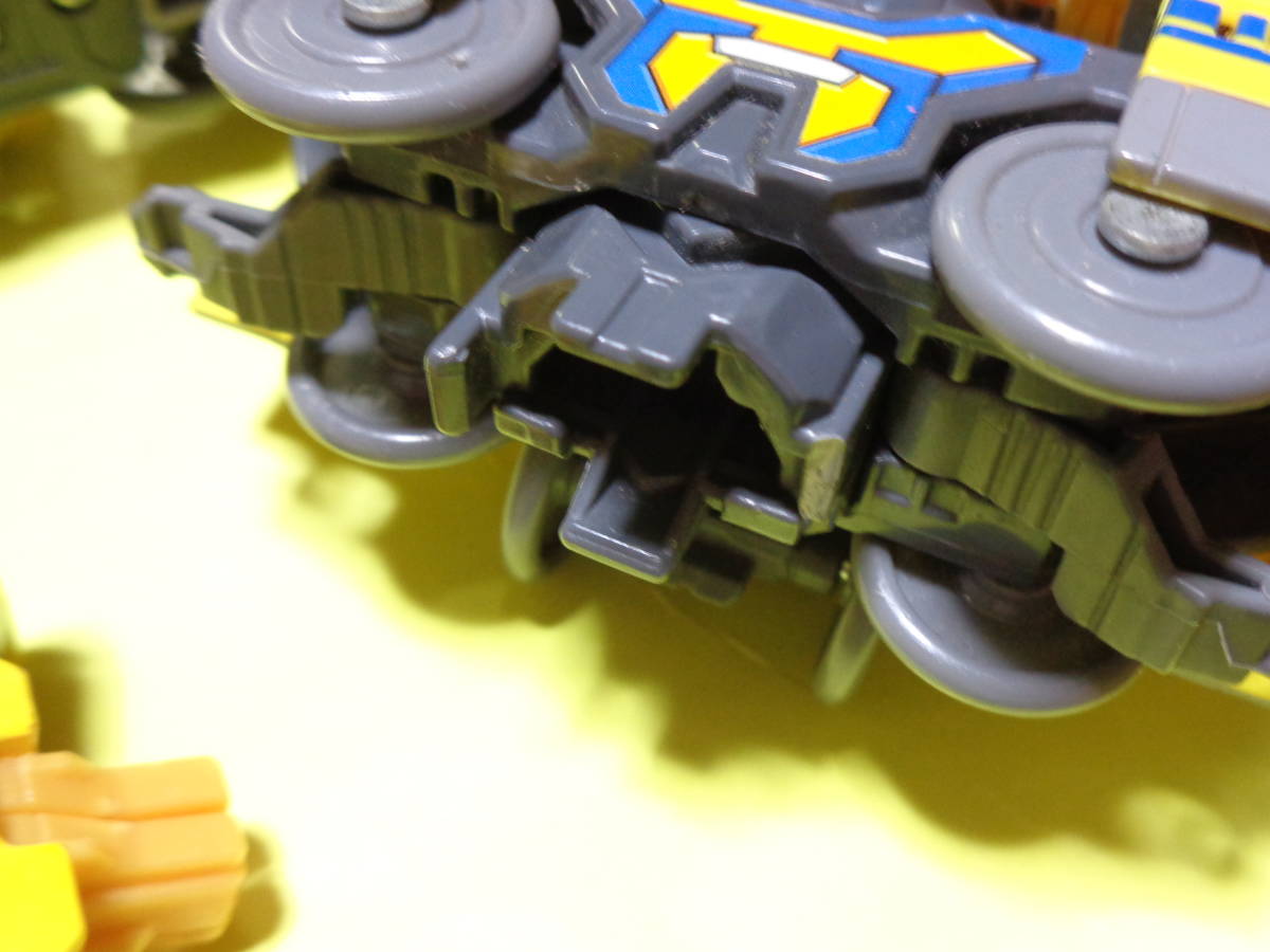 Yahoo!オークション - プラレール タカラ トミー 新幹線変形ロボ シン...