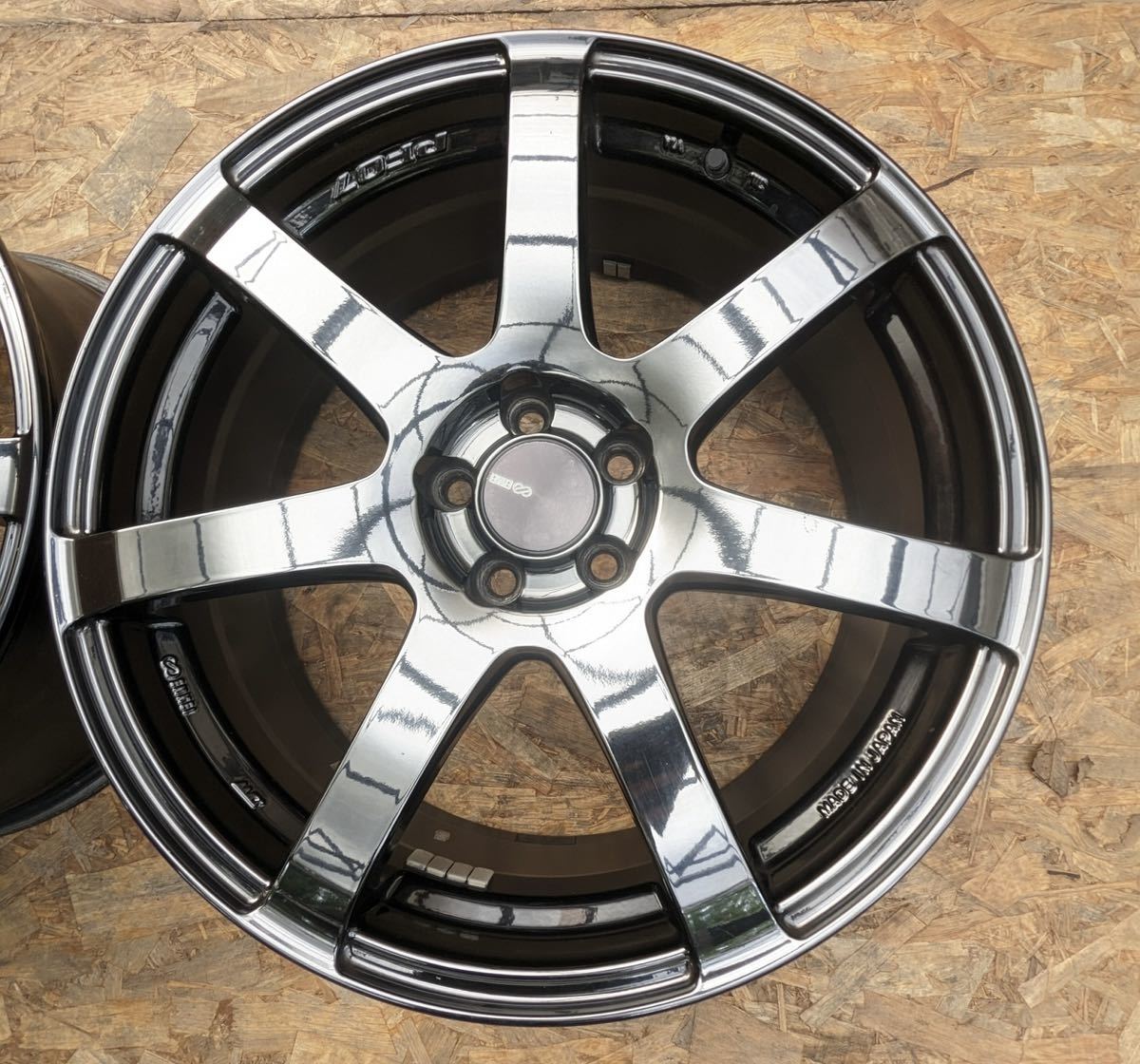 Yahoo!オークション - 【2本】ENKEI PF07 18インチ 8J＋45 PCD100 5穴 ...