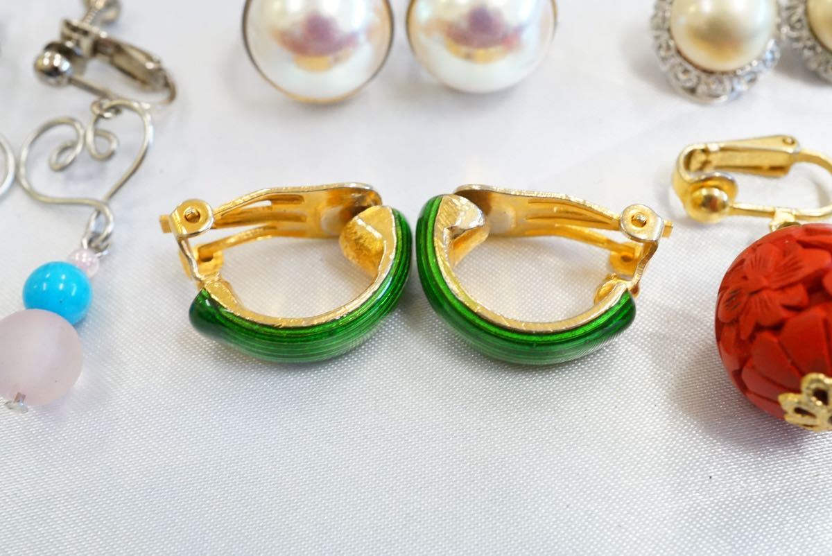 Yahoo!オークション - B314 海外製 ヴィンテージ イヤリング 5点セット...