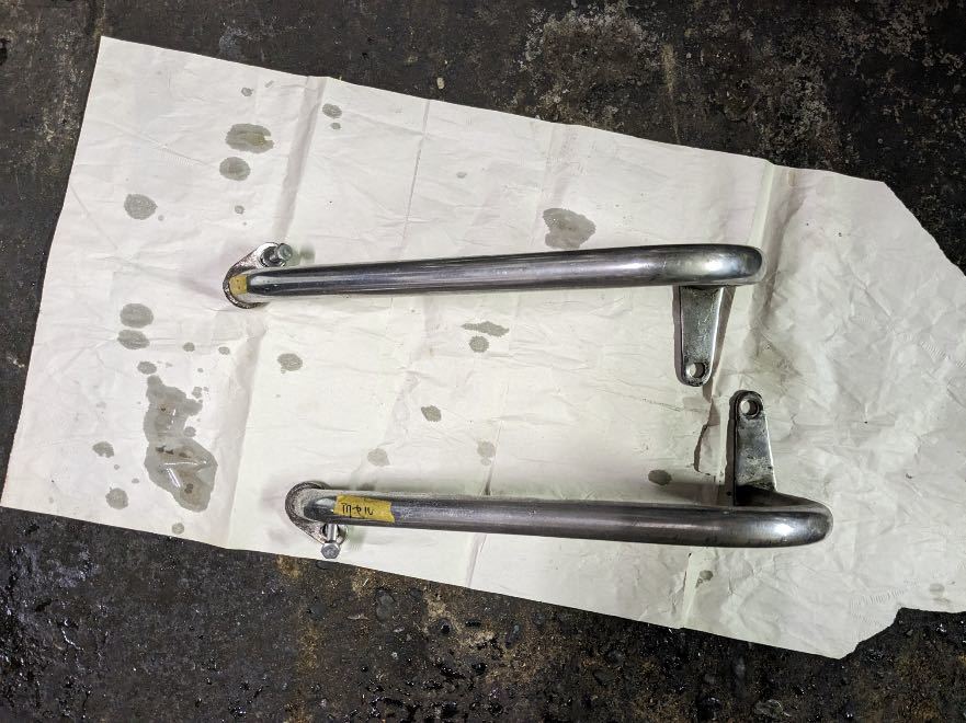 Yahoo!オークション - カワサキW1フロントバンパー