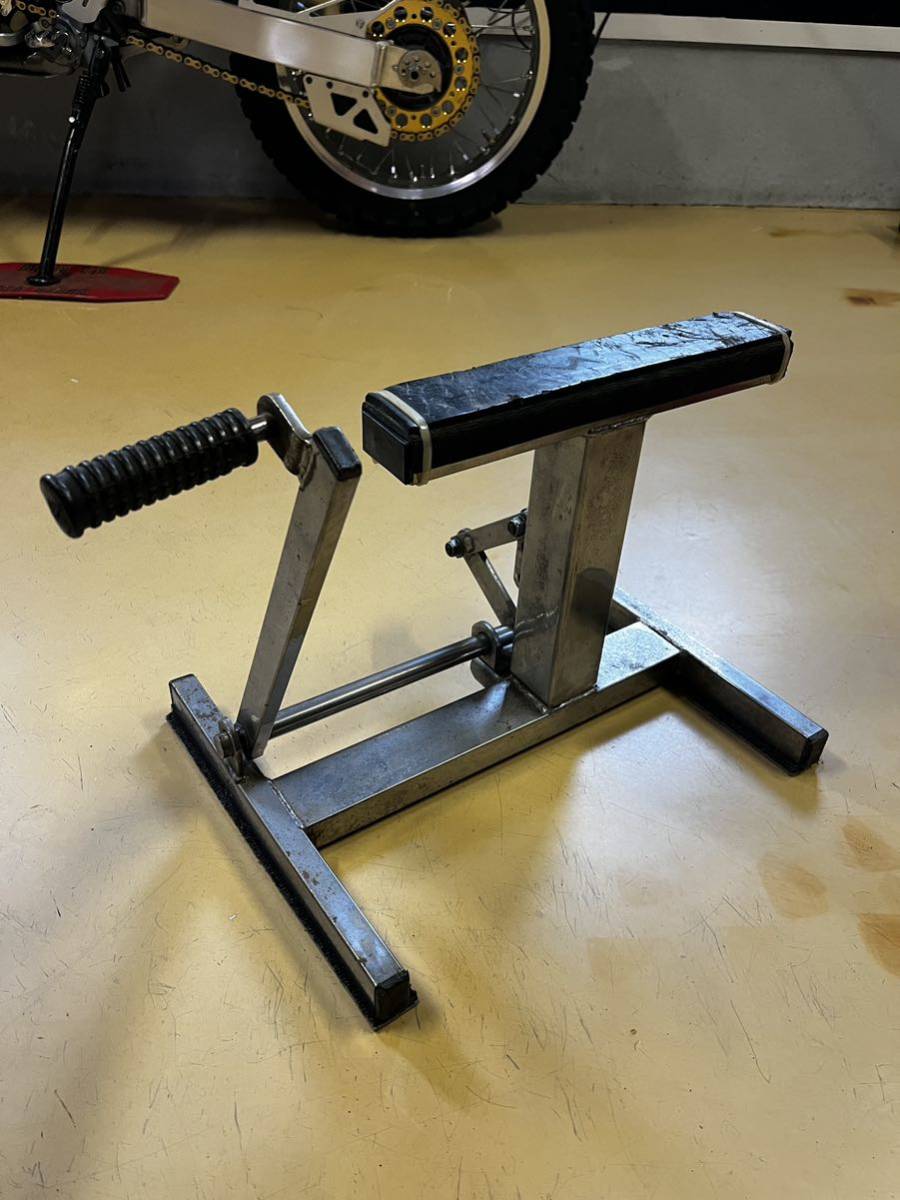 Yahoo!オークション - オフロード車 メンテナンススタンド