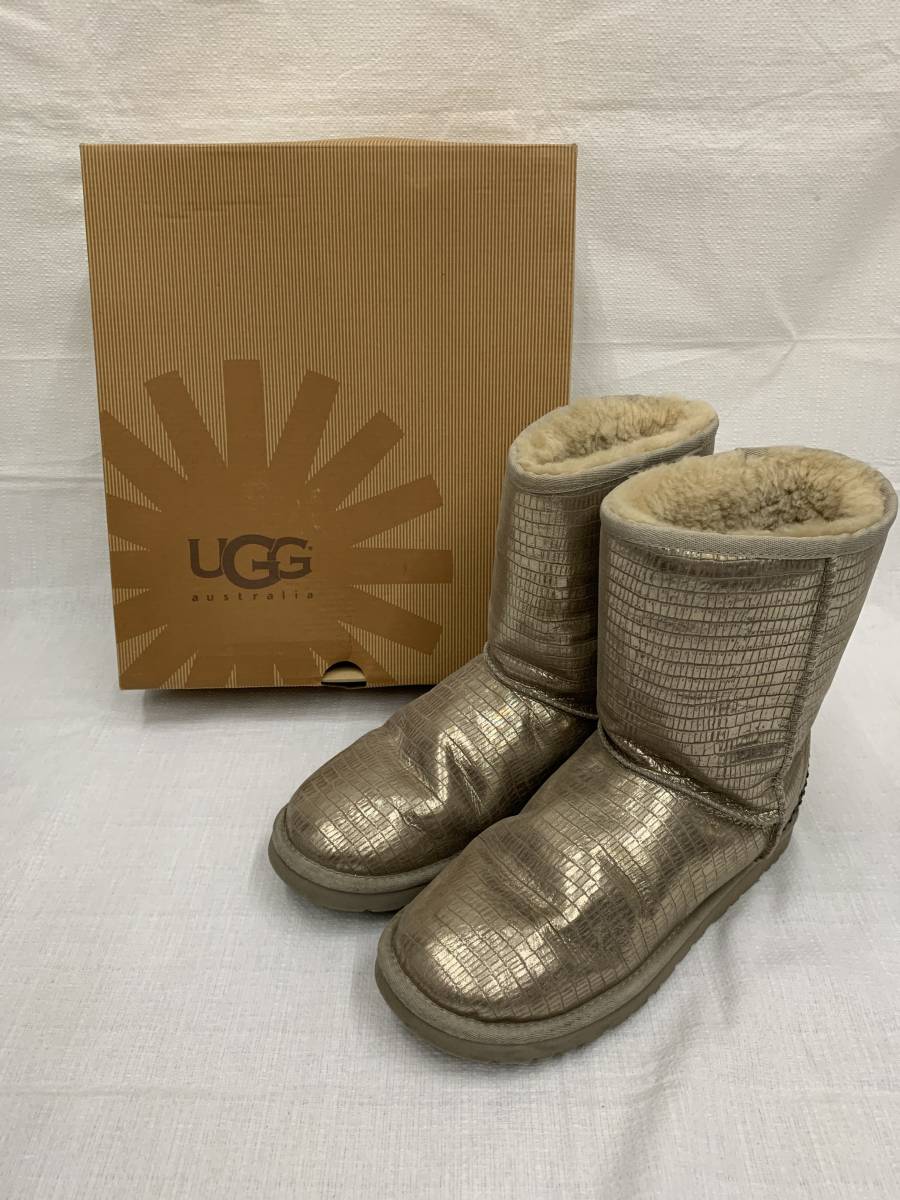 Yahoo!オークション - UGG ショーツブーツ ムートン キラキラ サイズ 2...
