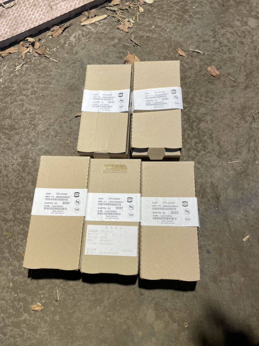 Yahoo!オークション - F88 (95個) 電子部品 新品同様 未使用.