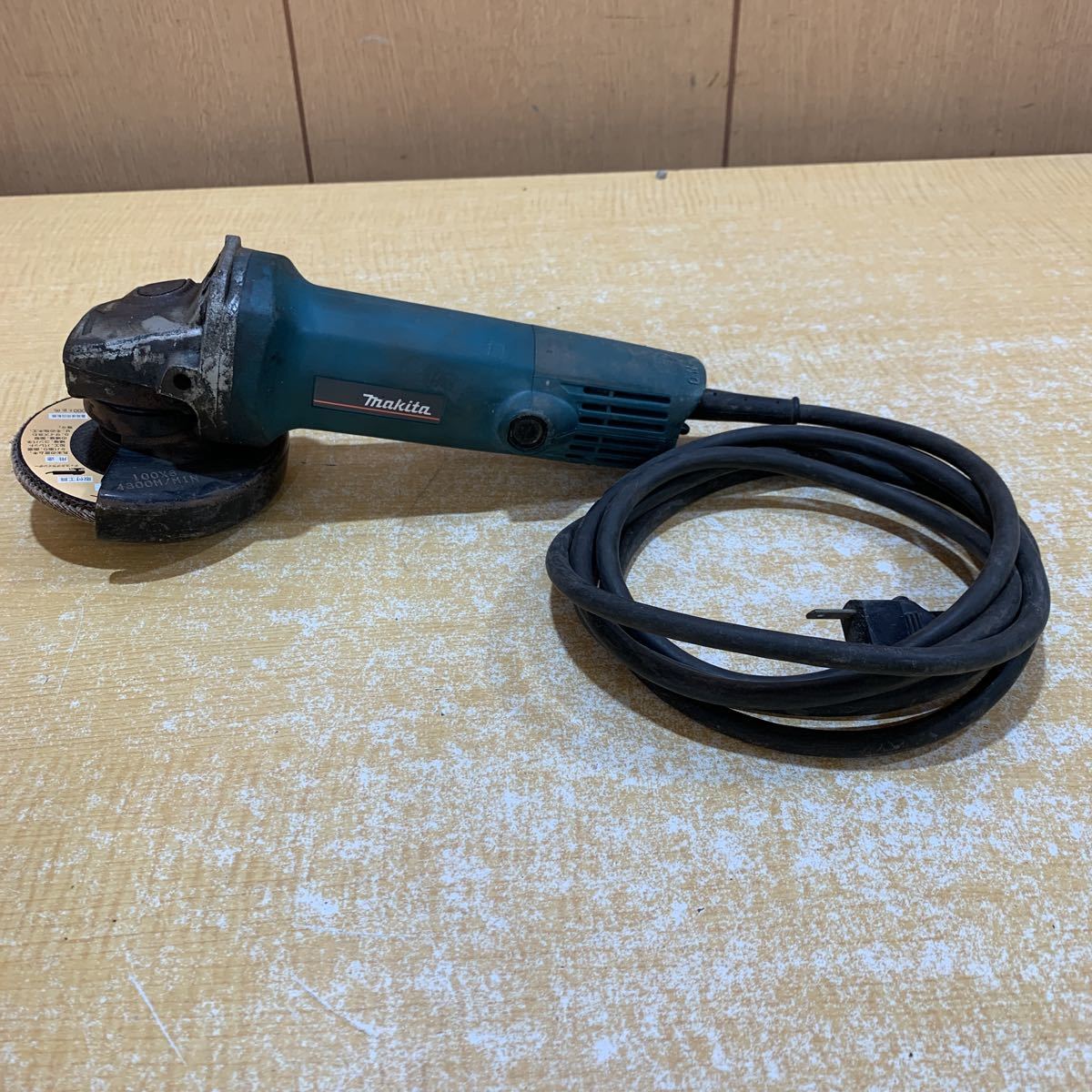 代購代標第一品牌－樂淘letao－ makita マキタ 100mm ディスクグラインダ 9520B