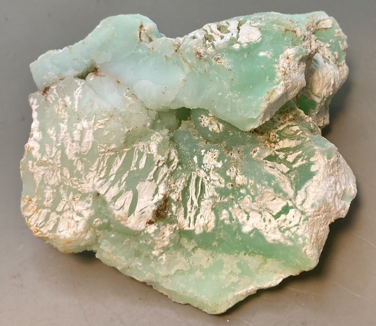 Yahoo!オークション - インドネシア産天然クリソプレーズ原石244g