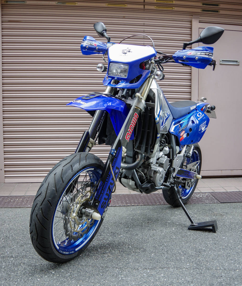 Yahoo!オークション - 限定カラー DR-Z400 SM SUZUKI 400cc スズキ 大...