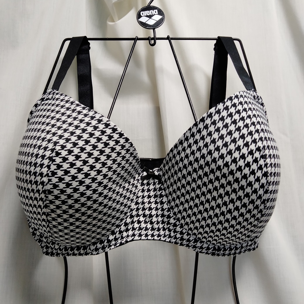 Yahoo オークション 【used】補正下着 H75 ブラジャー 格子