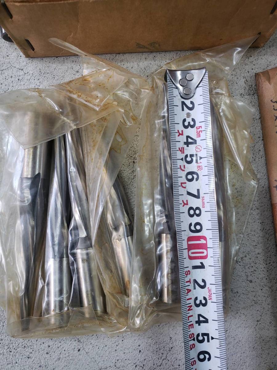 Yahoo!オークション - C707 未使用 大量 スパイラル エンドミル サイズ...