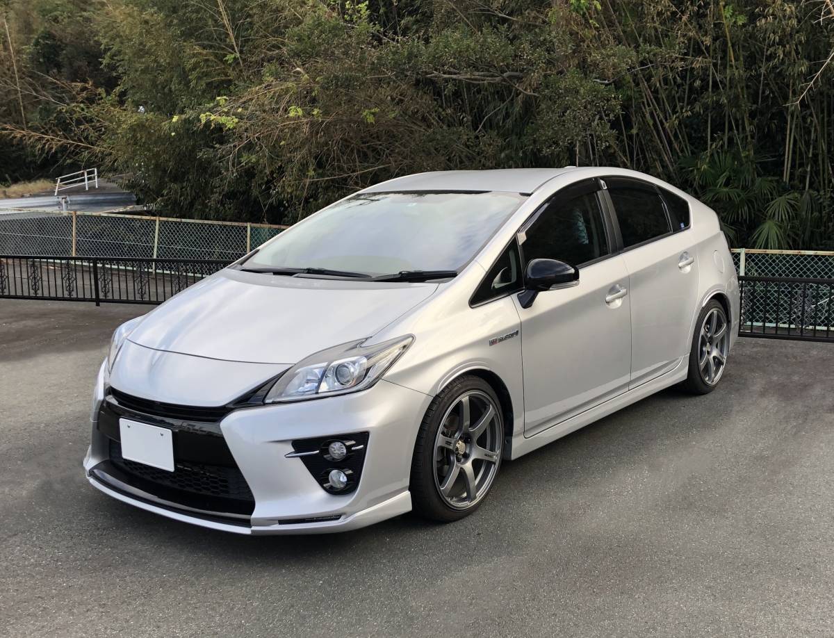 Yahoo!オークション - 新品未開封品 TOYOTA プリウス30 Gs専用 ZVW30 ...