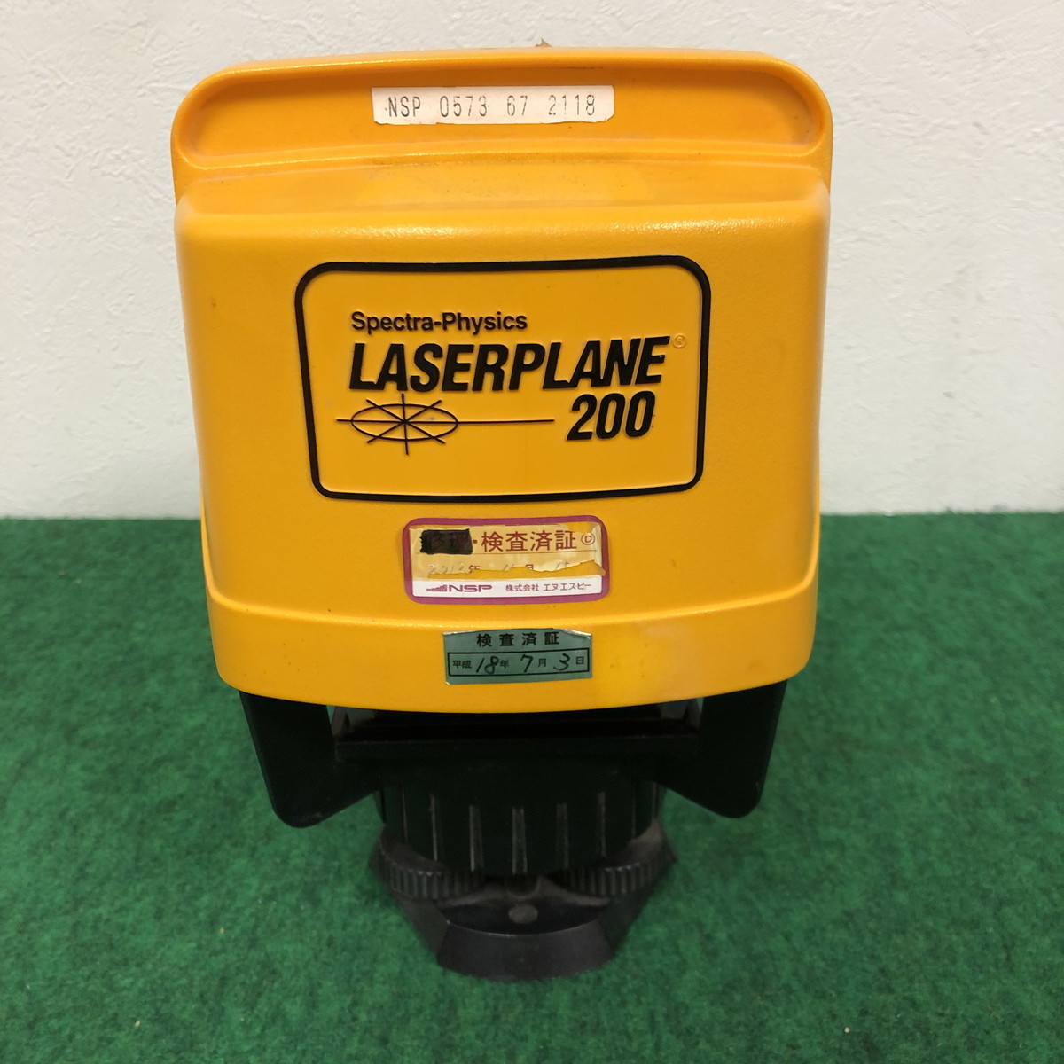 SpectraーPhysics スペクトラ フィジックス LASERPLANE200 回転レーザーレベル N1027_4_40h(測量、角度計)｜売買されたオークション情報、yahooの商品 ...