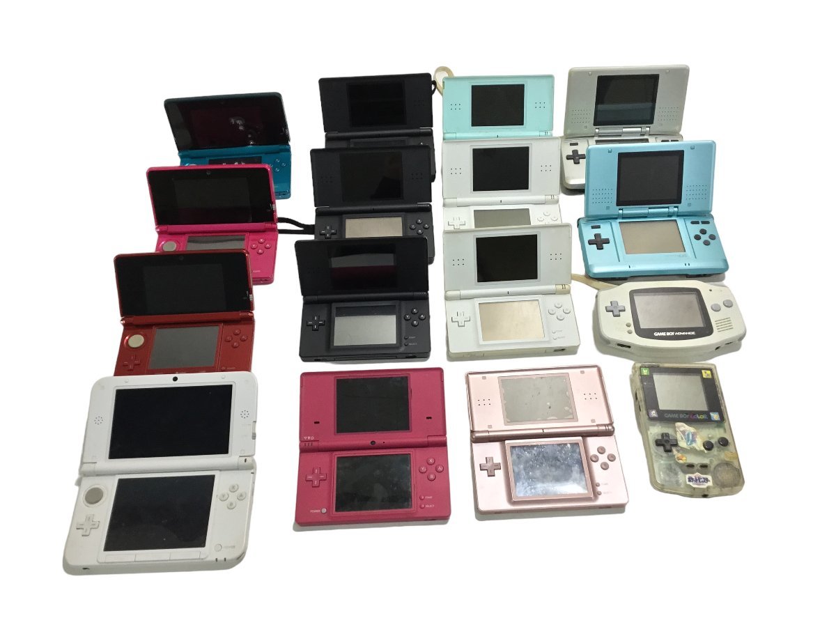 Yahoo!オークション - レア 小型ゲーム機 16個まとめて Nintendo DS D...