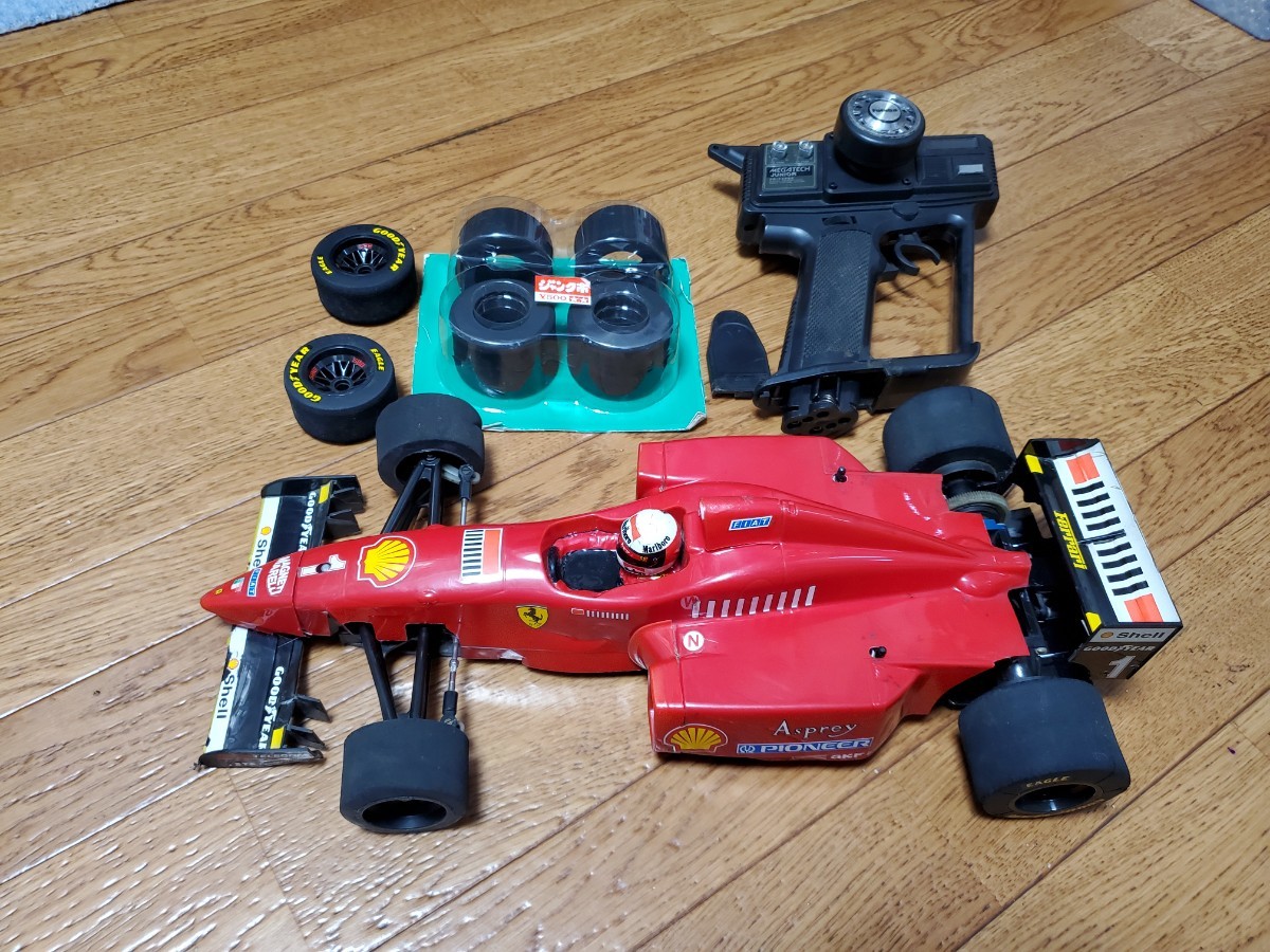 Yahoo!オークション - タミヤF1 F103カーボンシャーシ仕様とプロポセッ...