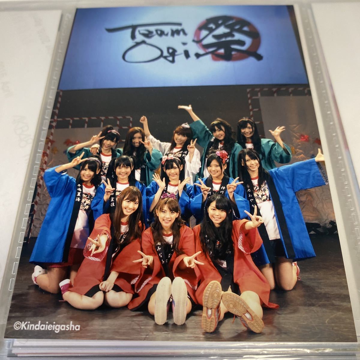 日本代購代標第一品牌【樂淘letao】－AKB48 集合/Team Ogi祭 PHOTO BOOK特典/近代映画社 渡辺麻友 高橋みなみ 小嶋陽菜 峯岸みなみ 平嶋夏海 尾木プロ