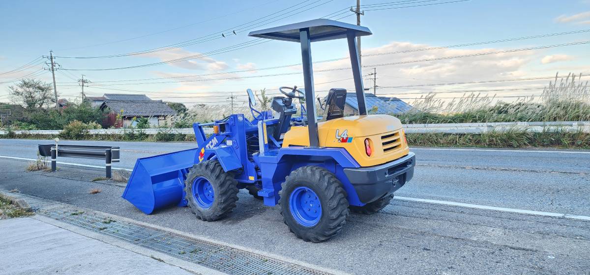 Yahoo!オークション - TCM L4-2 ホイールローダー タイヤショベル スキ...