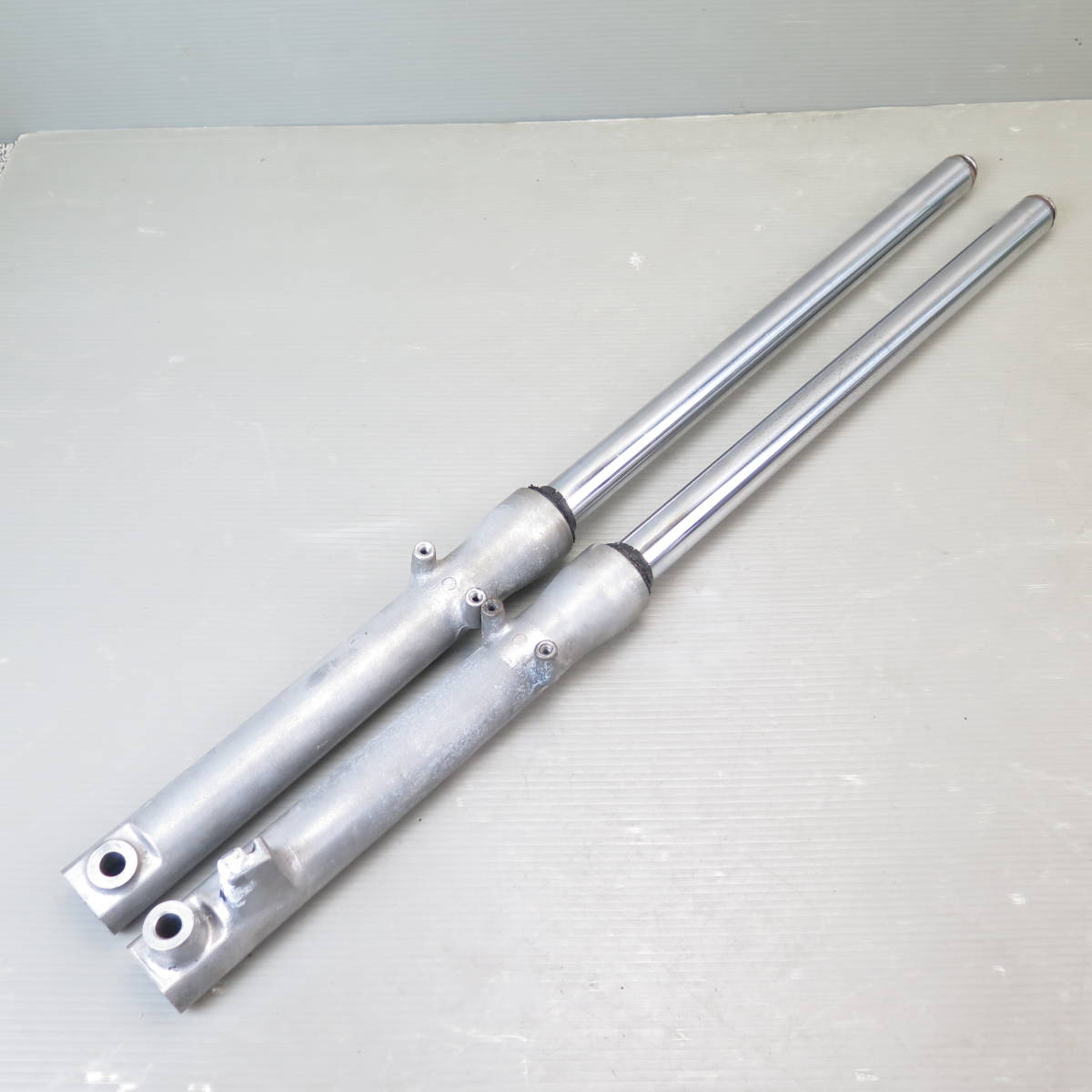 Yahoo!オークション - JAZZ ジャズ 6V [AC09] 純正フロントフォーク サ...