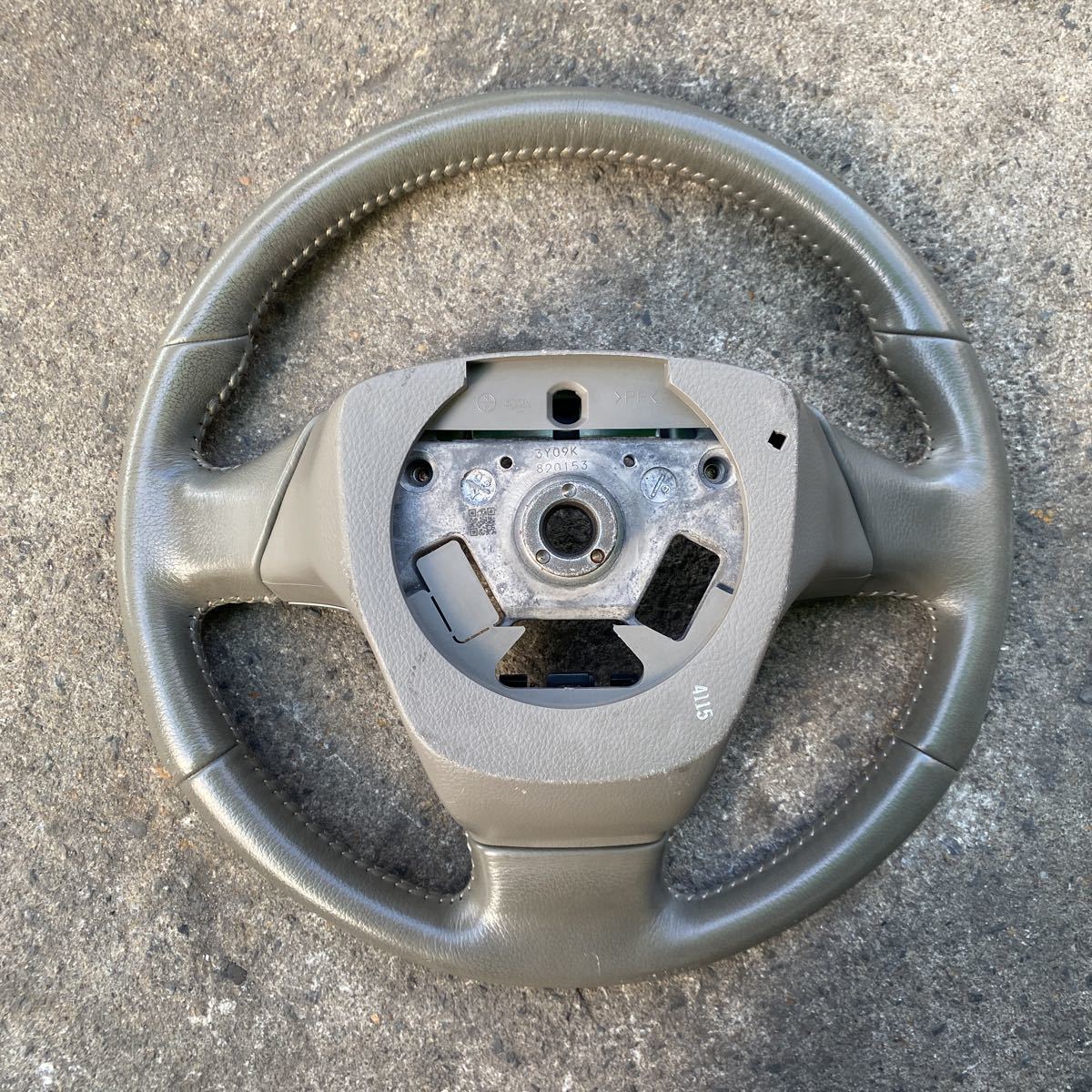 日産 スカイラインV35 ステアリングハンドル/インフレーターなし/A136(ステアリング、ハンドル本体)｜売買されたオークション情報、yahooの商品情報をアーカイブ公開 - オークファン ...