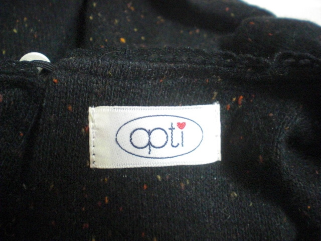 Yahoo!オークション - opti オプティのニット飾り付きアンサンブル・...