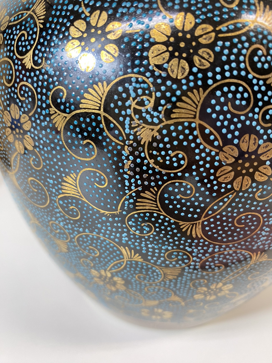 Yahoo!オークション - 0719-03 美品 九谷焼 九谷啓峰 青粒鉄仙 唐草模...