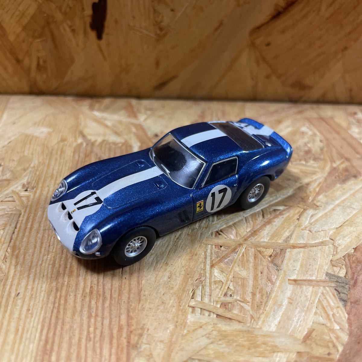 Yahoo!オークション - 京商 1/64 Ferrari フェラーリ 250 GTO #17 京1