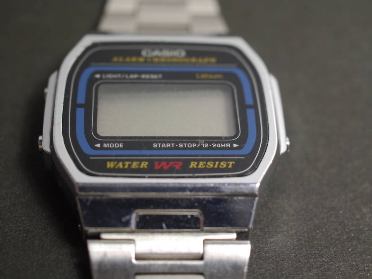 カシオ CASIO ALARM CHRONOGRAPH デジタル A164W 男性用 メンズ 腕時計 W24(カシオ)｜売買されたオークション情報、yahooの商品情報をアーカイブ公開 ...