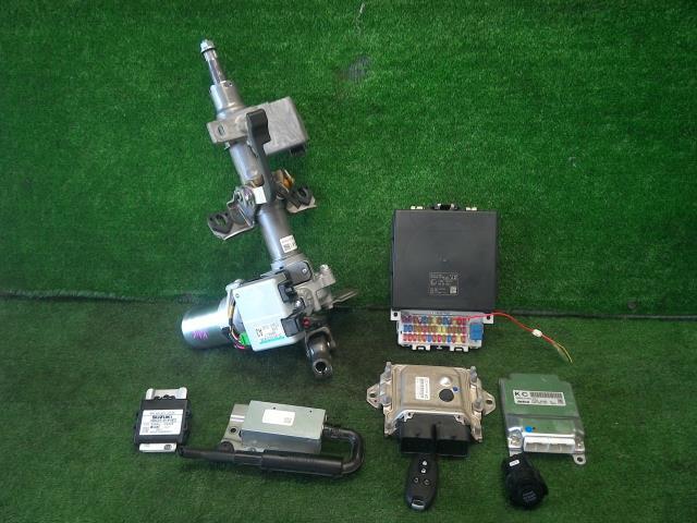 Yahoo!オークション - ソリオ DAA-MA36S その他 コントロールユニット ...