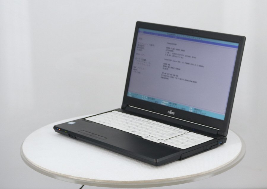 Yahoo!オークション - FUJITSU FMVA22016P LIFEBOOK A577/RX Core i5 7...