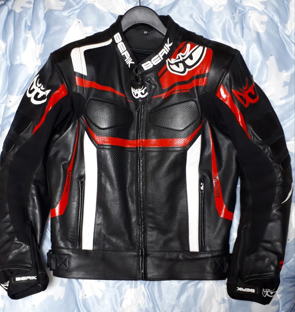 Yahoo!オークション - BERIK ZacuraEVO 50サイズ アシンメトリーデザイ...