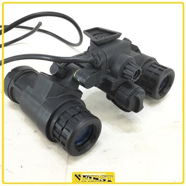 1193 メーカー不明 AN/PVS-31 ナイトビジョン レプリカダミー品 加工アリ(ヘルメット)｜売買されたオークション情報、yahooの商品情報をアーカイブ公開 - オークファン ...