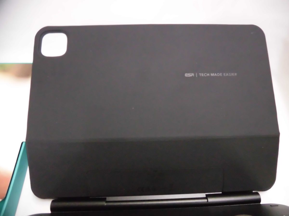 Yahoo!オークション - 52 送60サ 1015%B10 ESR REBOUND Magnetic 日本...