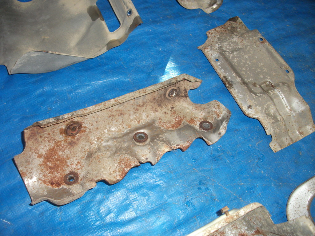 TT1 TT2 サンバー 遮熱板 マフラー カバー セット TV1 TV2(マフラー)｜売買されたオークション情報、yahooの商品情報をアーカイブ公開 - オークファン（aucfan.com）