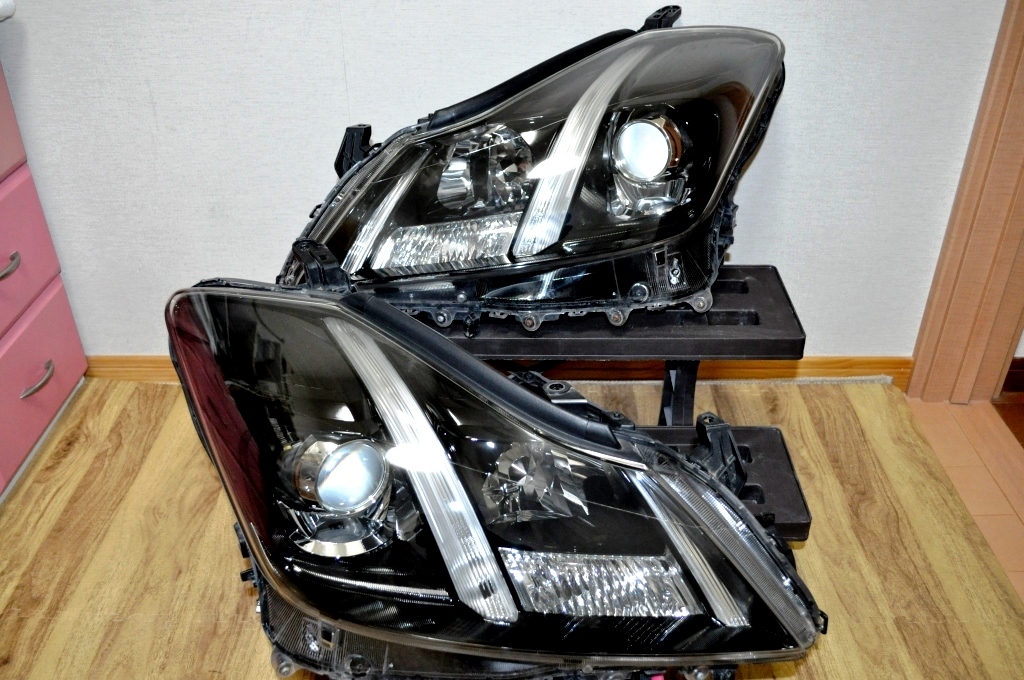 Yahoo!オークション - RS200 GRS202 GWS204 200系 クラウン 純正 HID ...