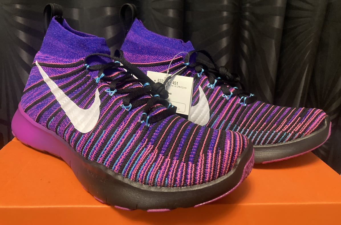 新品】NIKE ナイキ TR フォース FLYKNIT フライニット 新品】NIKE ナイキ TR フォース FLYKNIT フライニット