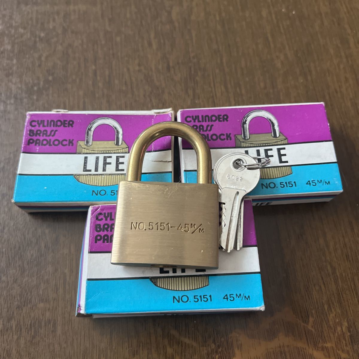 Yahoo!オークション - LIFE シリンダー パッドロック 45m/m 3個纏め売...