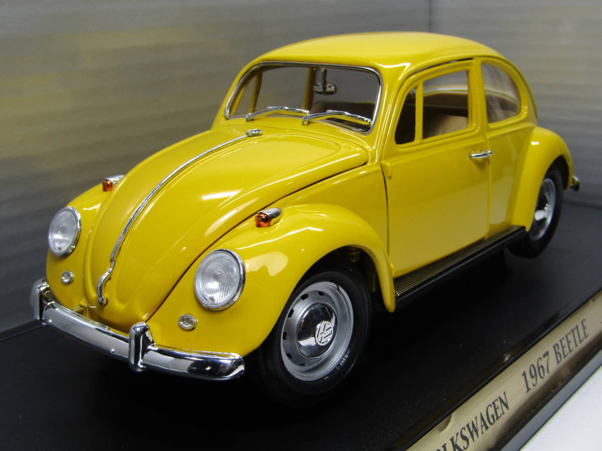 Yahoo!オークション - Volkswagen 1/18 フォルクスワーゲン ラッキー ...