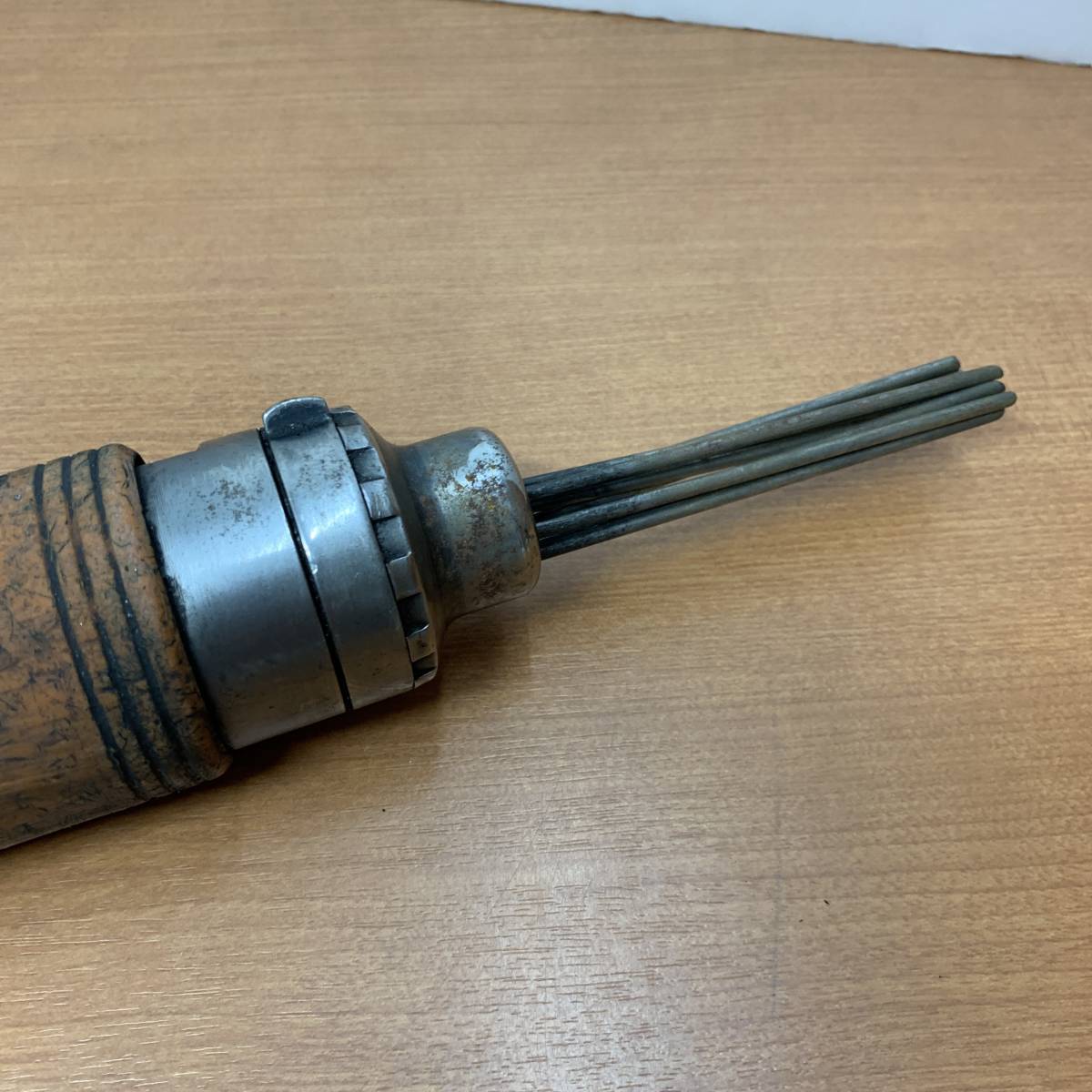 Yahoo!オークション - H1383 NITTO 日東工器 ジェットタガネ 空気式高...