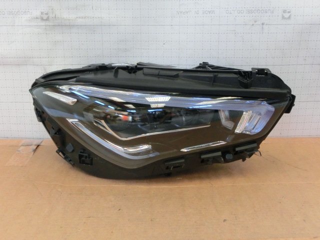 Yahoo!オークション - Benz CLA 118 右ヘッドライト A1189063400