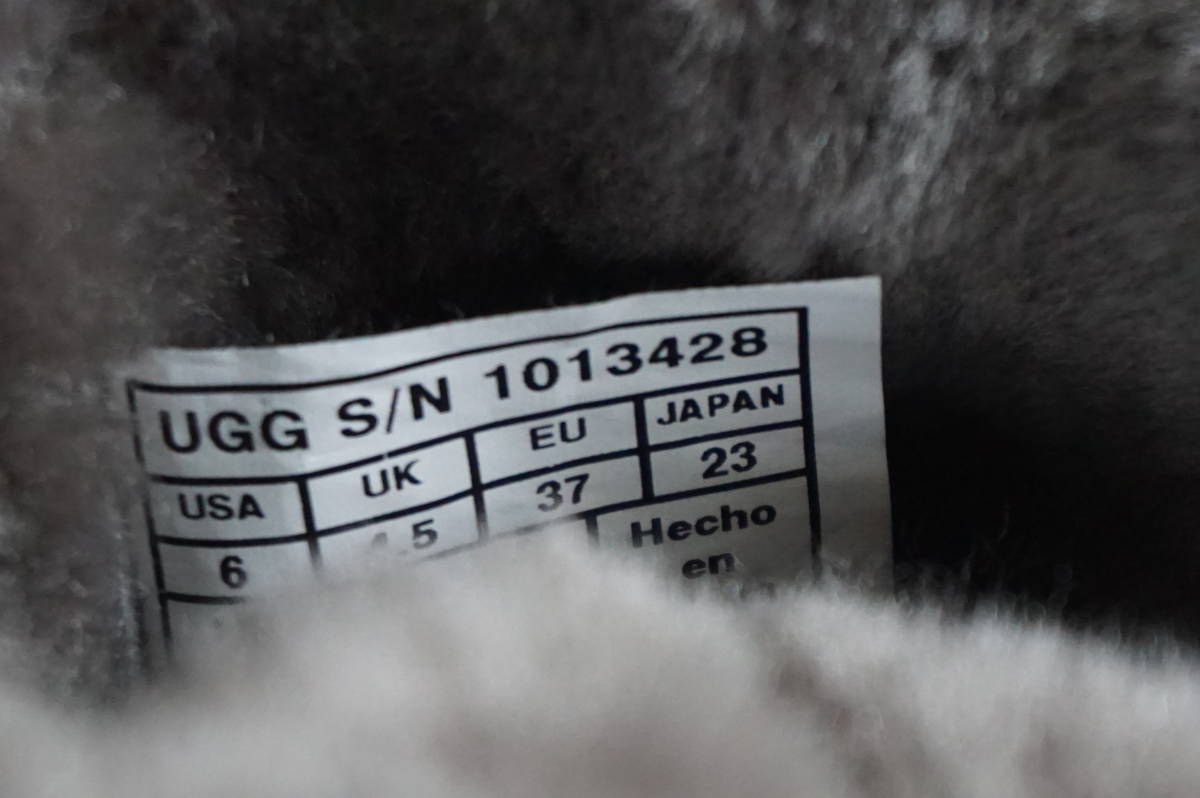 Yahoo!オークション - UGG australia/アグ 23cm/US6 AMIE/アミ ムー...