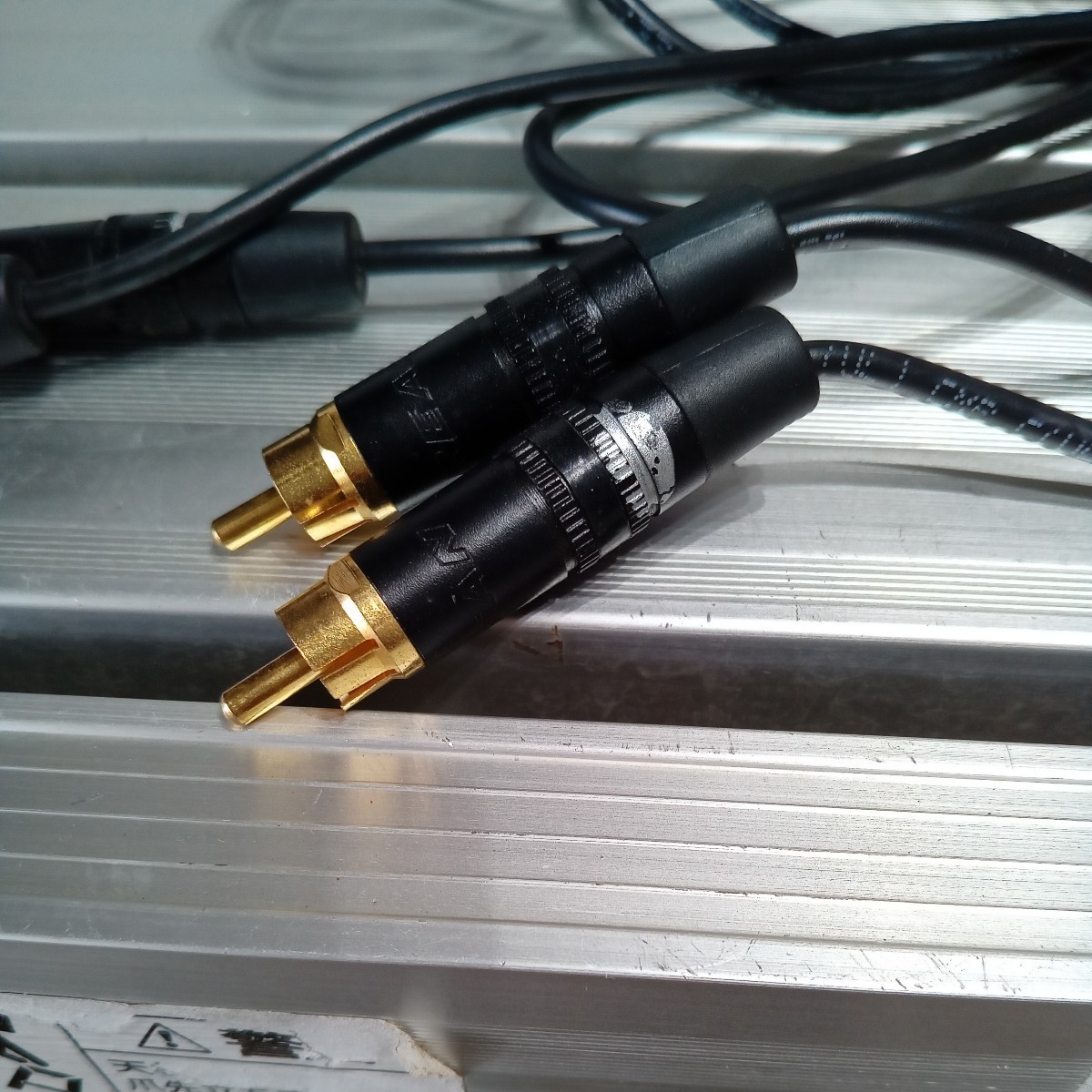 Yahoo!オークション - BELDEN/ベルデン 9451 4m位 ピンコード オーディ...