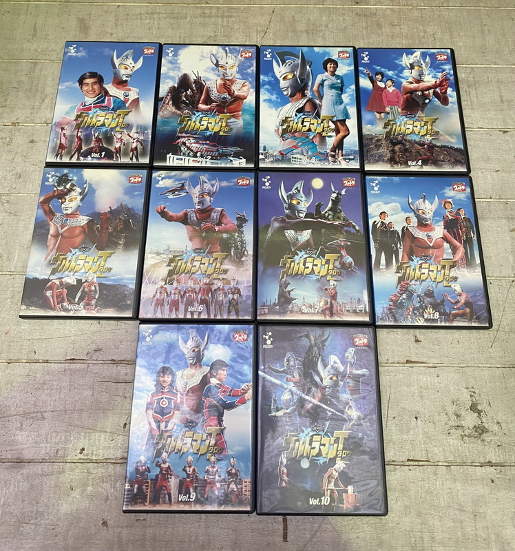 Yahoo!オークション - S-35 1円～ 特撮 ウルトラマンタロウ DVD 1～10...