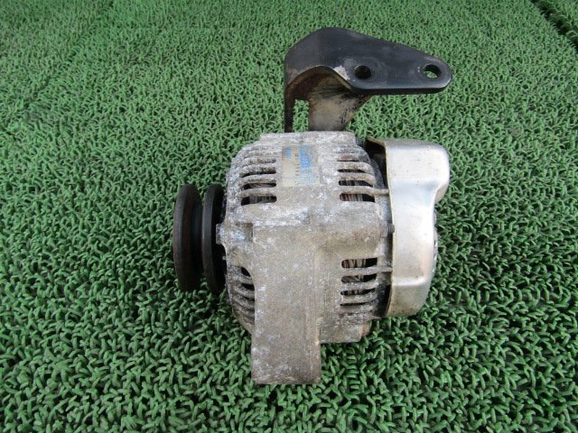 Yahoo!オークション - スズキ アルトワークス HA11 HA21 純正 オルタネ...