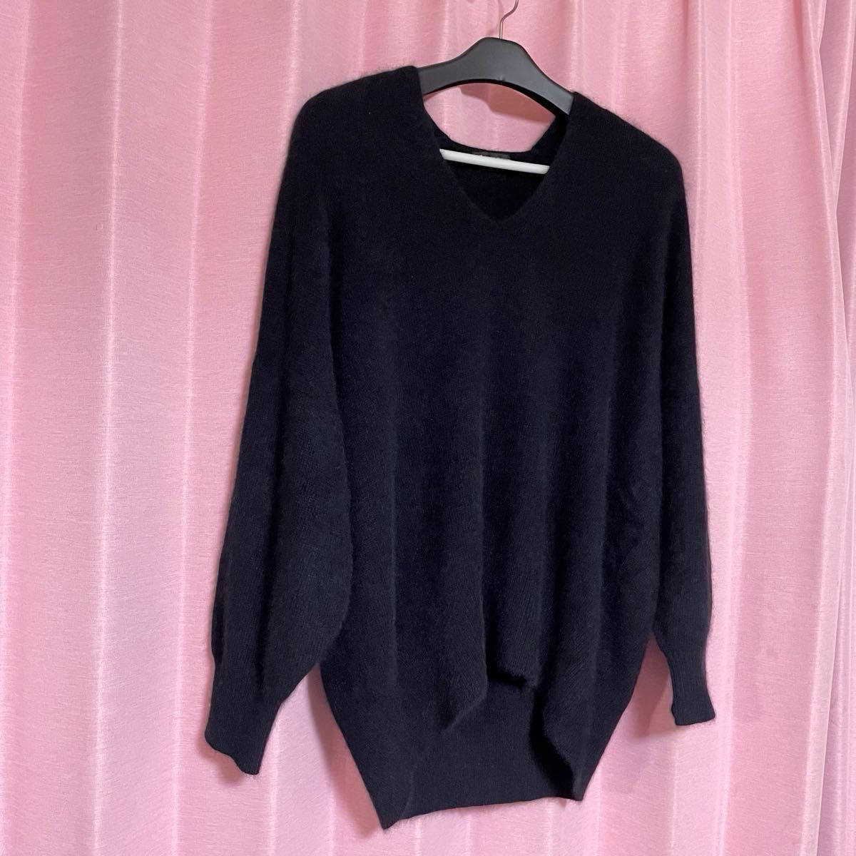 美品 23区 × 中村アンさん コラボ ヘアリー Vネック ニット 美品 23区 × 中村アンさん コラボ ヘアリー Vネック ニット