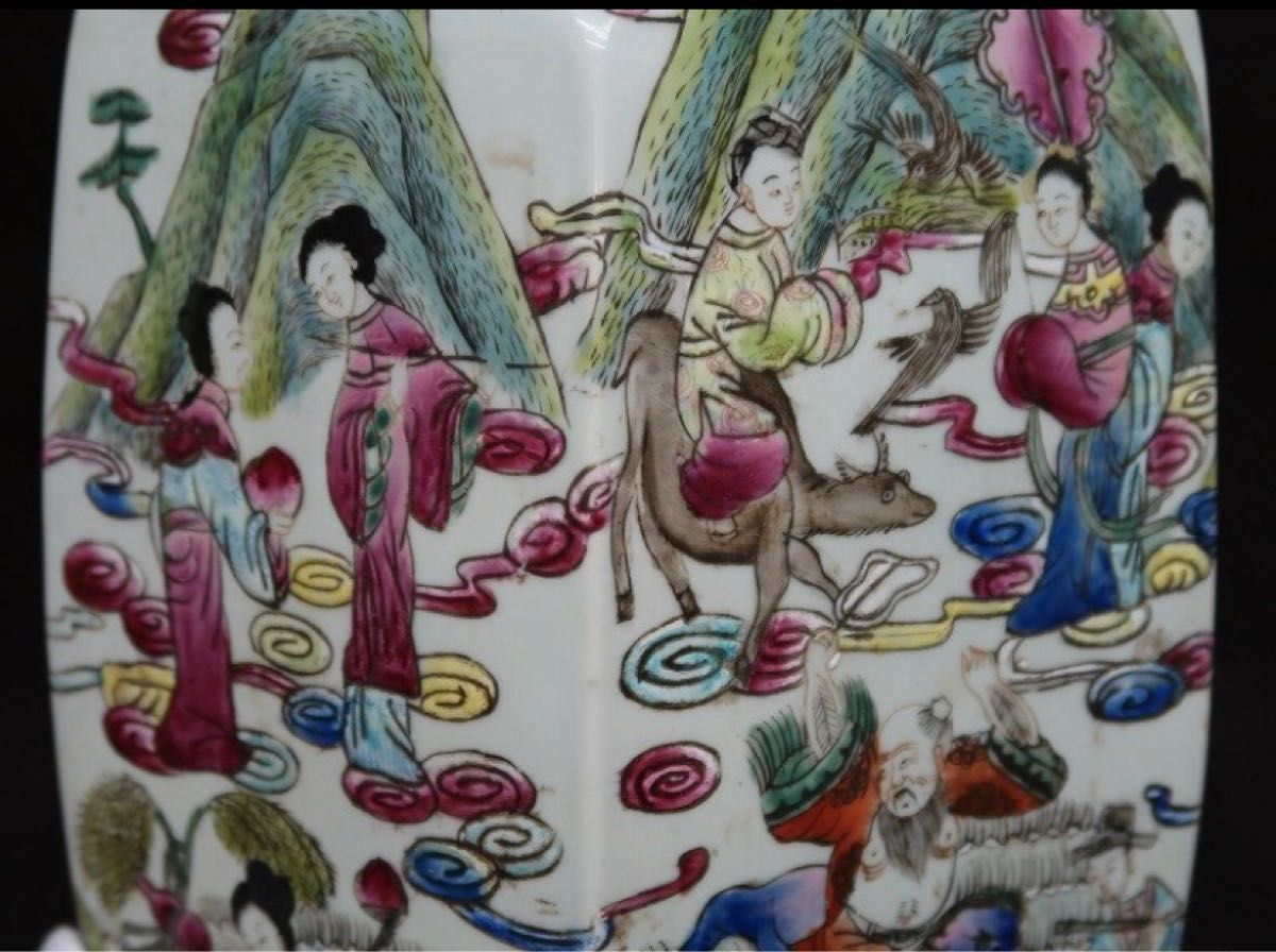G057 粉彩大花瓶 仙人図絵 花文双耳 八角瓶 珍品 中国清時代 G057 粉彩大花瓶 仙人図絵 花文双耳 八角瓶 珍品 中国清時代
