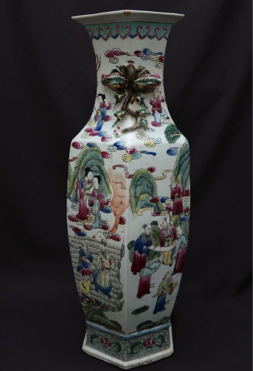 G057 粉彩大花瓶 仙人図絵 花文双耳 八角瓶 珍品 中国清時代 G057 粉彩大花瓶 仙人図絵 花文双耳 八角瓶 珍品 中国清時代